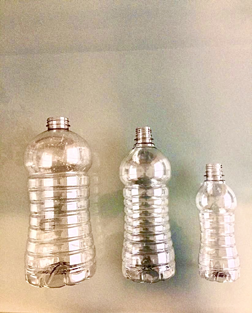 botellas plásticas 73.000 unidades liquidación Sevendenegocio